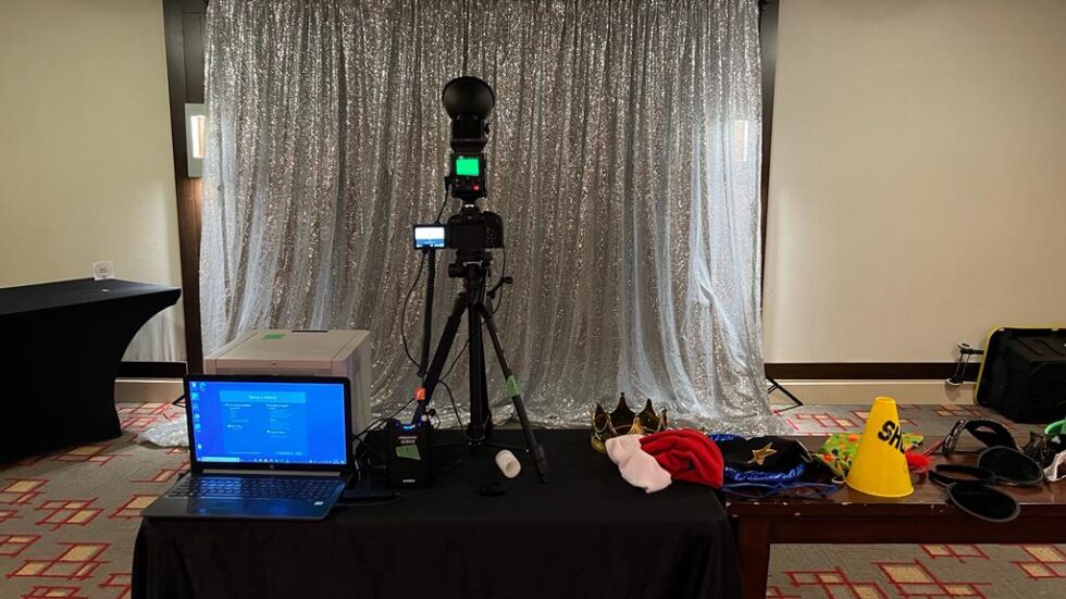 Planning an Office Party with Huntsville Photo Booth | Show Booth Canada