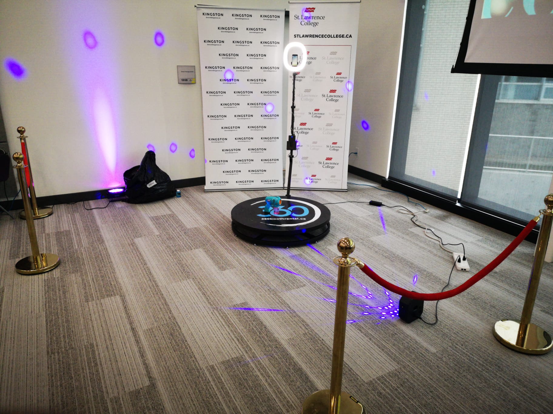 360 Video Booth Rental | Show Booth Canada